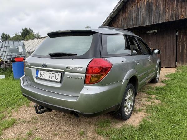 Subaru Legacy 2006 Veru, ar dzinēja tilpumu 2.50 L un nobraukumu 325 tūkst. km par 2399 €, foto 4 vietnē AUTOMOTO.COM.LV