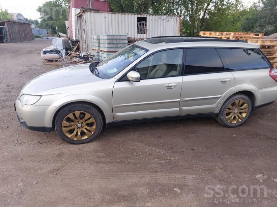 Subaru Legacy 2009 Jelgava, ar dzinēja tilpumu 3.00 L un nobraukumu 269 tūkst. km par 3200 €, foto 1 vietnē AUTOMOTO.COM.LV