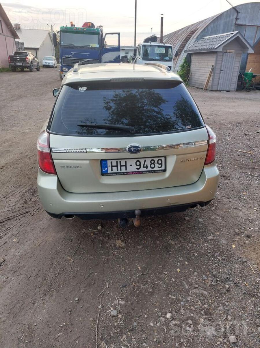 Subaru Legacy 2009 Jelgava, ar dzinēja tilpumu 3.00 L un nobraukumu 269 tūkst. km par 3200 €, foto 3 vietnē AUTOMOTO.COM.LV
