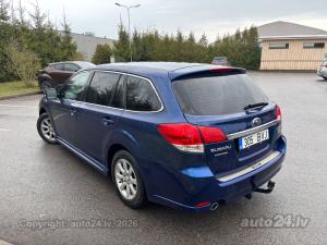 Subaru Legacy 2011 in Tallinn, with an engine capacity of 2.00 L and mileage of 296 thousand km for 2999 €, photo 3 on AUTOMOTO.COM.LV