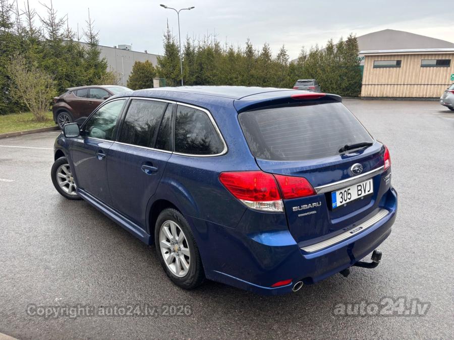 Subaru Legacy 2011 in Tallinn, with an engine capacity of 2.00 L and mileage of 296 thousand km for 2999 €, photo 3 on AUTOMOTO.COM.LV
