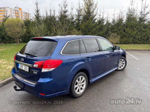 Subaru Legacy 2011 Tallina, ar dzinēja tilpumu 2.00 L un nobraukumu 296 tūkst. km par 2999 €, foto 4 vietnē AUTOMOTO.COM.LV