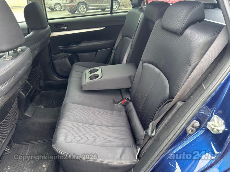 Subaru Legacy 2011 in Tallinn, with an engine capacity of 2.00 L and mileage of 296 thousand km for 2999 €, photo 7 on AUTOMOTO.COM.LV