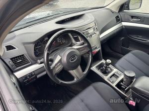Subaru Legacy 2011 in Tallinn, with an engine capacity of 2.00 L and mileage of 296 thousand km for 2999 €, photo 13 on AUTOMOTO.COM.LV