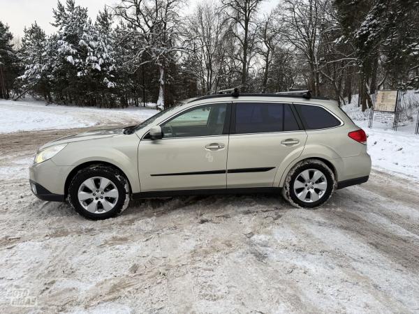 Subaru Legacy 2012 Viļņa, ar dzinēja tilpumu 2.00 L un nobraukumu 300 tūkst. km par 2300 €, foto 3 vietnē AUTOMOTO.COM.LV