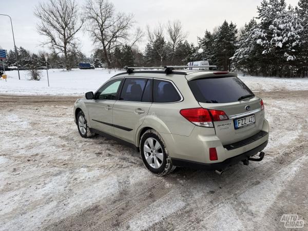 Subaru Legacy 2012 Viļņa, ar dzinēja tilpumu 2.00 L un nobraukumu 300 tūkst. km par 2200 €, foto 3 vietnē AUTOMOTO.COM.LV