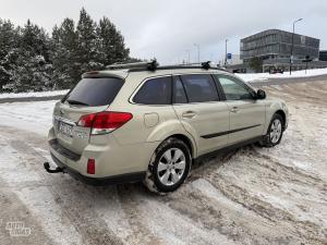 Subaru Legacy 2012 in Vilnius, with an engine capacity of 2.00 L and mileage of 300 thousand km for 2200 €, photo 4 on AUTOMOTO.COM.LV