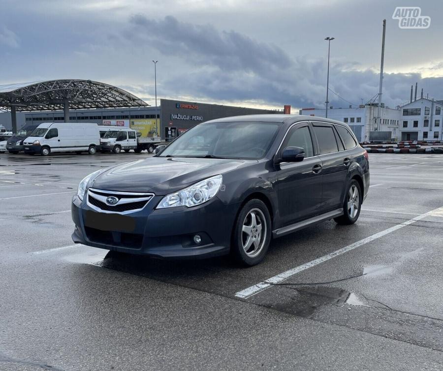 Subaru Legacy 2012 in Kaunas, with an engine capacity of 2.50 L and mileage of 375 thousand km for 6199 €, photo 1 on AUTOMOTO.COM.LV