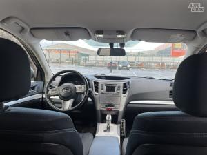 Subaru Legacy 2012 in Kaunas, with an engine capacity of 2.50 L and mileage of 375 thousand km for 6199 €, photo 6 on AUTOMOTO.COM.LV