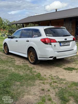 Subaru Legacy 2012 in Vilnius, with an engine capacity of 2.50 L and mileage of 345 thousand km for 3500 €, photo 3 on AUTOMOTO.COM.LV