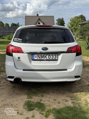Subaru Legacy 2012 in Vilnius, with an engine capacity of 2.50 L and mileage of 345 thousand km for 3500 €, photo 4 on AUTOMOTO.COM.LV