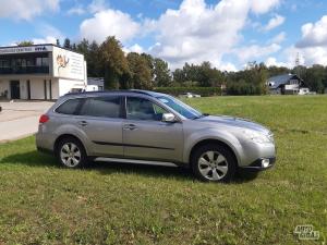 Subaru Legacy 2012 Kauņa, ar dzinēja tilpumu 2.00 L un nobraukumu 240 tūkst. km par 1850 €, foto 8 vietnē AUTOMOTO.COM.LV