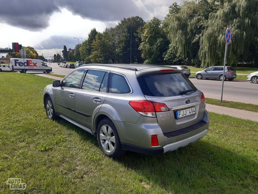 Subaru Legacy 2012 Kauņa, ar dzinēja tilpumu 2.00 L un nobraukumu 240 tūkst. km par 1850 €, foto 12 vietnē AUTOMOTO.COM.LV