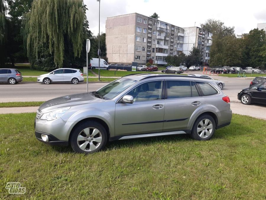 Subaru Legacy 2012 Kauņa, ar dzinēja tilpumu 2.00 L un nobraukumu 240 tūkst. km par 1850 €, foto 15 vietnē AUTOMOTO.COM.LV
