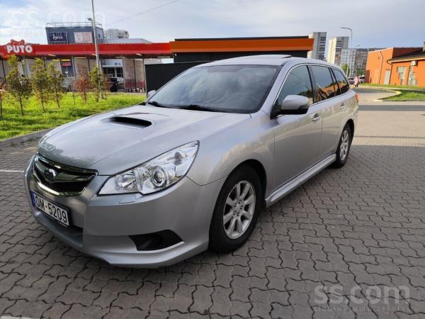 Subaru Legacy 2013 Rīga, ar dzinēja tilpumu 2.00 L un nobraukumu 277 tūkst. km par 3490 €, foto 2 vietnē AUTOMOTO.COM.LV