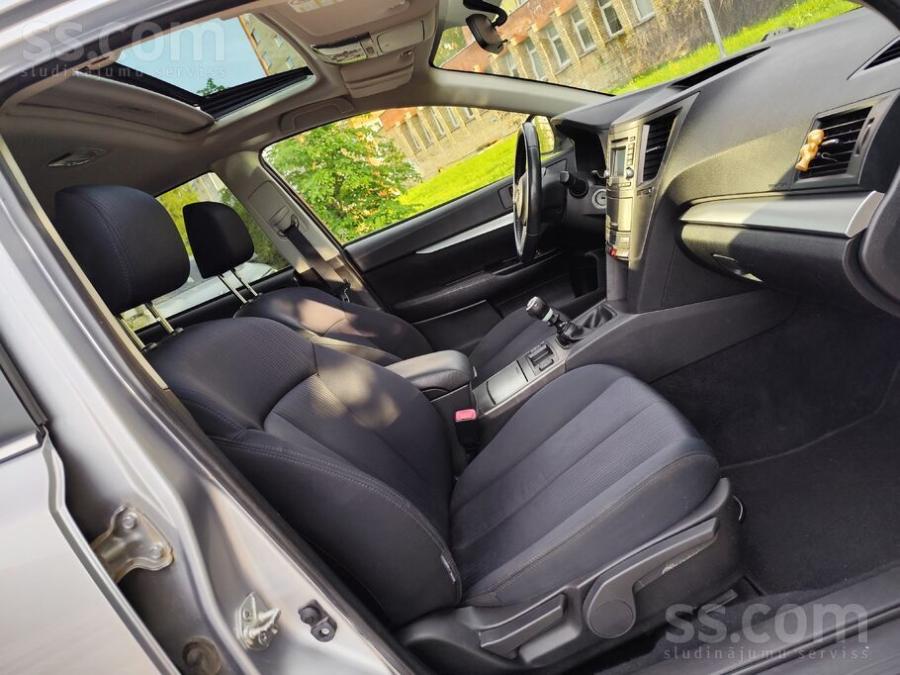 Subaru Legacy 2013 Rīga, ar dzinēja tilpumu 2.00 L un nobraukumu 277 tūkst. km par 3490 €, foto 11 vietnē AUTOMOTO.COM.LV