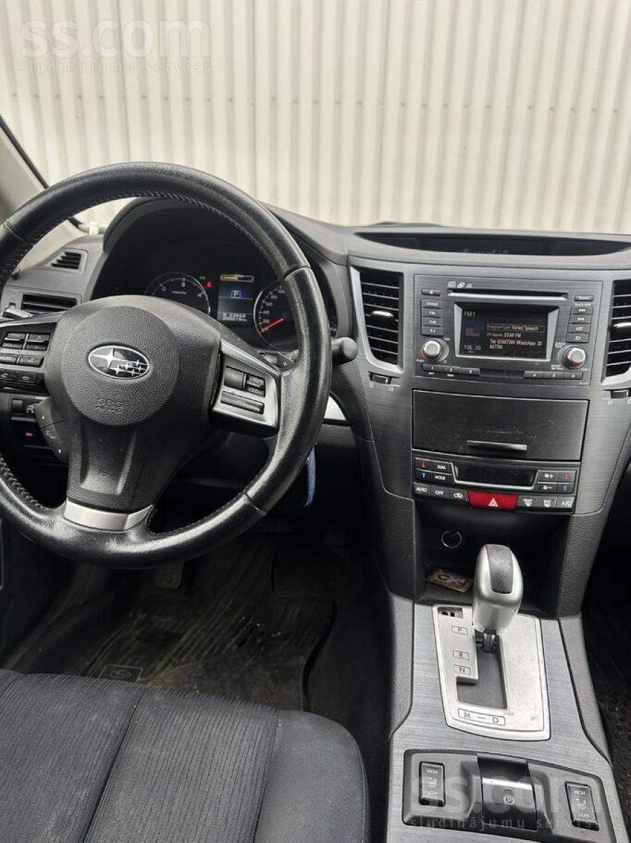 Subaru Legacy 2014 Rīga, ar dzinēja tilpumu 2.00 L un nobraukumu 280 tūkst. km par 3899 €, foto 6 vietnē AUTOMOTO.COM.LV