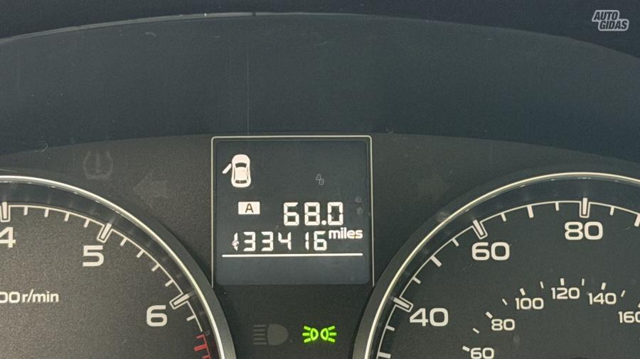 White Subaru Legacy 2012 in Vilnius, with an engine capacity of 2.50 L and mileage of 215 thousand km for 3850 €, photo 14 on AUTOMOTO.COM.LV