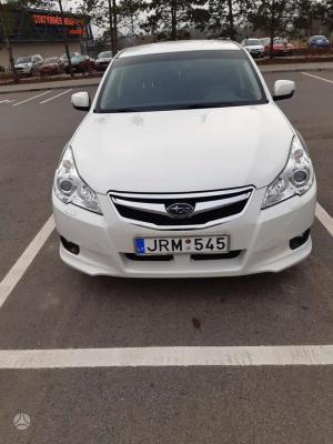 White Subaru Legacy 2012 in Vilnius, with an engine capacity of 2.46 L and mileage of 275 thousand km for 6500 €, photo  on AUTOMOTO.COM.LV