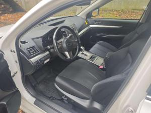White Subaru Legacy 2012 in Vilnius, with an engine capacity of 2.46 L and mileage of 275 thousand km for 6500 €, photo 11 on AUTOMOTO.COM.LV