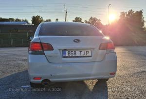 Белый Субару Легаси 2012 в Таллин, объемом двигателя 2.50 л и пробегом 330 тыс. км за 4500 €, фото 4 на AUTOMOTO.COM.LV