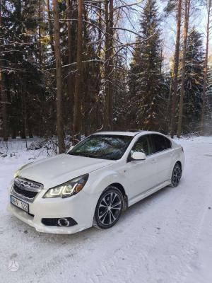 Balts Subaru Legacy 2013 Tauragė, ar dzinēja tilpumu 2.50 L un nobraukumu 237 tūkst. km par 5599 €, foto 3 vietnē AUTOMOTO.COM.LV