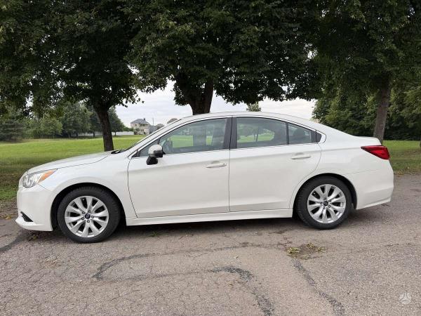 Balts Subaru Legacy 2015 Ukmergė, ar dzinēja tilpumu 2.50 L un nobraukumu 172 tūkst. km par 7300 €, foto 1 vietnē AUTOMOTO.COM.LV