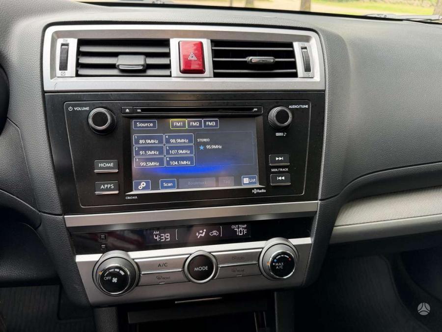 Balts Subaru Legacy 2015 Ukmergė, ar dzinēja tilpumu 2.50 L un nobraukumu 172 tūkst. km par 7300 €, foto 14 vietnē AUTOMOTO.COM.LV