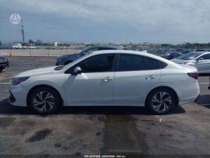 White Subaru Legacy 2025 in Vilnius, with an engine capacity of 2.50 L and mileage of 142 thousand km for 9999 €, photo 7 on AUTOMOTO.COM.LV