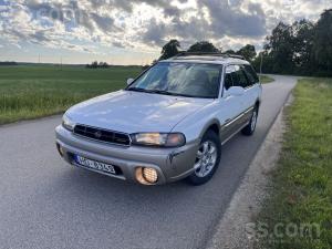 Белый Субару Легаси 1999 в Салдус, объемом двигателя 2.50 л и пробегом 107 тыс. км за 2750 €, фото 3 на AUTOMOTO.COM.LV