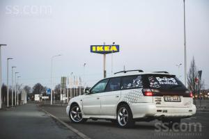 Balts Subaru Legacy 2001 Rīga, ar dzinēja tilpumu 3.00 L un nobraukumu 280 tūkst. km par 1300 €, foto 5 vietnē AUTOMOTO.COM.LV