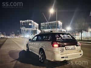 Balts Subaru Legacy 2001 Rīga, ar dzinēja tilpumu 3.00 L un nobraukumu 280 tūkst. km par 1300 €, foto 7 vietnē AUTOMOTO.COM.LV