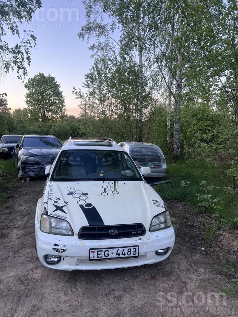 Balts Subaru Legacy 2001 Rīga, ar dzinēja tilpumu 3.00 L un nobraukumu 280 tūkst. km par 1100 €, foto 8 vietnē AUTOMOTO.COM.LV