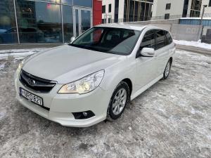 Balts Subaru Legacy 2010 Viļņa, ar dzinēja tilpumu 1.99 L un nobraukumu 278 tūkst. km par 3850 €, foto  vietnē AUTOMOTO.COM.LV