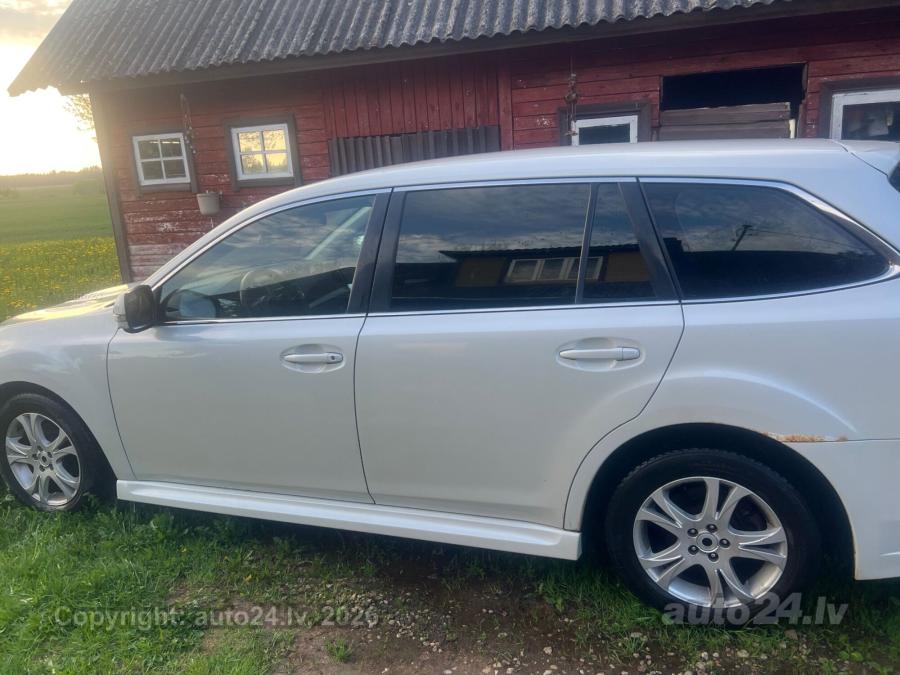 Balts Subaru Legacy 2010 Tallina, ar dzinēja tilpumu 2.00 L un nobraukumu 0 tūkst. km par 2995 €, foto 9 vietnē AUTOMOTO.COM.LV