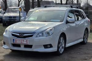 Balts Subaru Legacy 2010 Grobiņa, ar dzinēja tilpumu 2.00 L un nobraukumu 272 tūkst. km par 3500 €, foto  vietnē AUTOMOTO.COM.LV