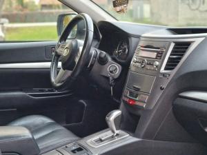 White Subaru Legacy 2010 in Riga, with an engine capacity of 2.00 L and mileage of 272 thousand km for 3500 €, photo 20 on AUTOMOTO.COM.LV