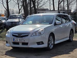 White Subaru Legacy 2010 in Riga, with an engine capacity of 2.00 L and mileage of 272 thousand km for 3500 €, photo 34 on AUTOMOTO.COM.LV