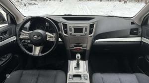 White Subaru Legacy 2012 in Vilnius, with an engine capacity of 2.46 L and mileage of 358 thousand km for 7000 €, photo 18 on AUTOMOTO.COM.LV