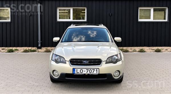 Dzeltens Subaru Legacy 2005 Jelgava, ar dzinēja tilpumu 2.50 L un nobraukumu 272 tūkst. km par 2200 €, foto 3 vietnē AUTOMOTO.COM.LV
