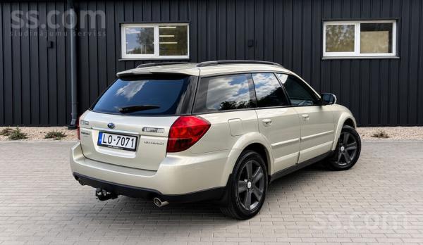 Dzeltens Subaru Legacy 2005 Jelgava, ar dzinēja tilpumu 2.50 L un nobraukumu 272 tūkst. km par 2200 €, foto 7 vietnē AUTOMOTO.COM.LV