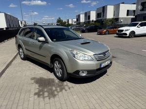 Yellow Subaru Legacy 2012 in Vilnius, with an engine capacity of 2.00 L and mileage of 300 thousand km for 1700 €, photo 3 on AUTOMOTO.COM.LV