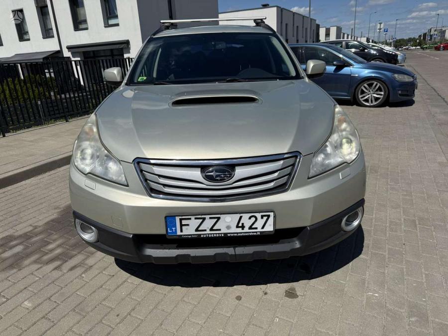 Yellow Subaru Legacy 2012 in Vilnius, with an engine capacity of 2.00 L and mileage of 300 thousand km for 1700 €, photo 9 on AUTOMOTO.COM.LV
