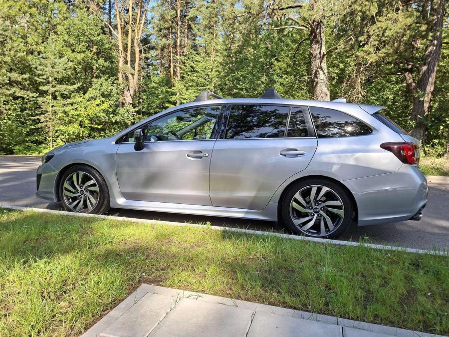 Grey Subaru Levorg 2019 in Vilnius, with an engine capacity of 1.60 L and mileage of 207 thousand km for 13999 €, photo 7 on AUTOMOTO.COM.LV