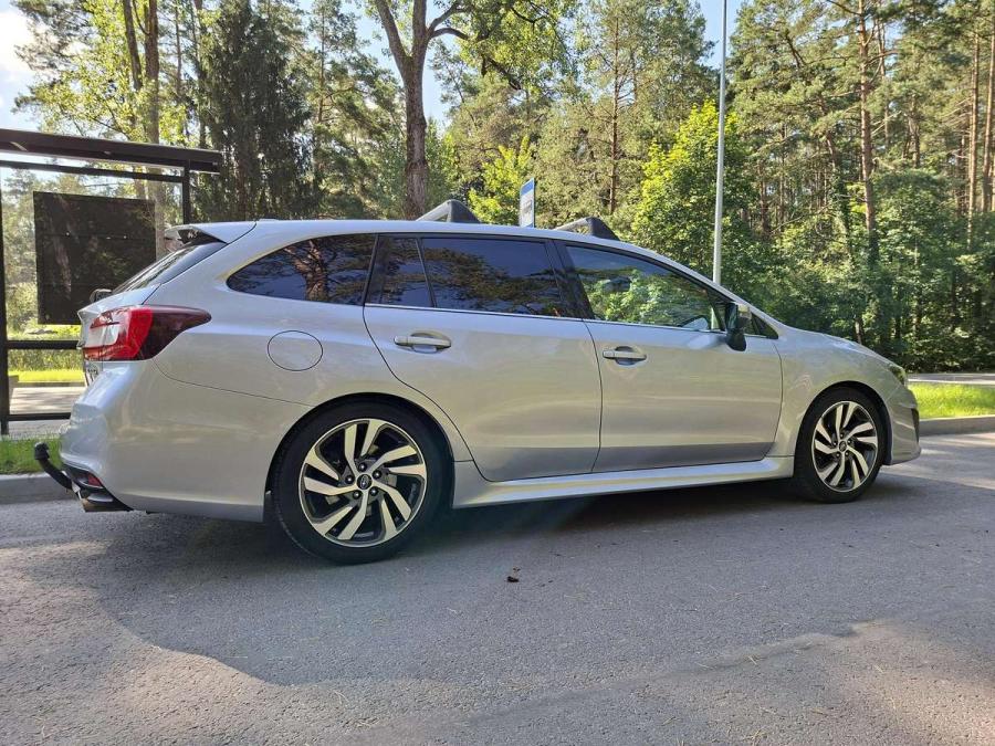Grey Subaru Levorg 2019 in Vilnius, with an engine capacity of 1.60 L and mileage of 207 thousand km for 13999 €, photo 13 on AUTOMOTO.COM.LV