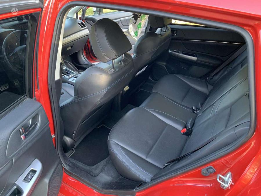 Red Subaru Levorg 2015 in Vilnius, with an engine capacity of 1.60 L and mileage of 180 thousand km for 9000 €, photo 12 on AUTOMOTO.COM.LV
