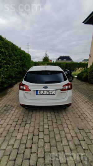 Balts Subaru Levorg 2016 Rīga, ar dzinēja tilpumu 1.60 L un nobraukumu 159 tūkst. km par 8500 €, foto 5 vietnē AUTOMOTO.COM.LV