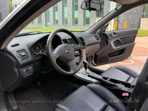 Smilšu krāsa Subaru Outback 2004 Tallina, ar dzinēja tilpumu 2.50 L un nobraukumu 182 tūkst. km par 2999 €, foto 8 vietnē AUTOMOTO.COM.LV