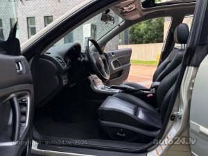 Smilšu krāsa Subaru Outback 2004 Tallina, ar dzinēja tilpumu 2.50 L un nobraukumu 182 tūkst. km par 2999 €, foto 10 vietnē AUTOMOTO.COM.LV