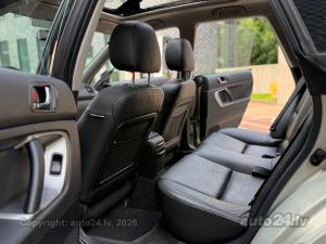 Smilšu krāsa Subaru Outback 2004 Tallina, ar dzinēja tilpumu 2.50 L un nobraukumu 182 tūkst. km par 2999 €, foto 11 vietnē AUTOMOTO.COM.LV